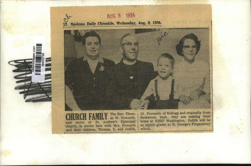 1956 Press Photo Rev. Thomas W. Howarth and family - Historic Images